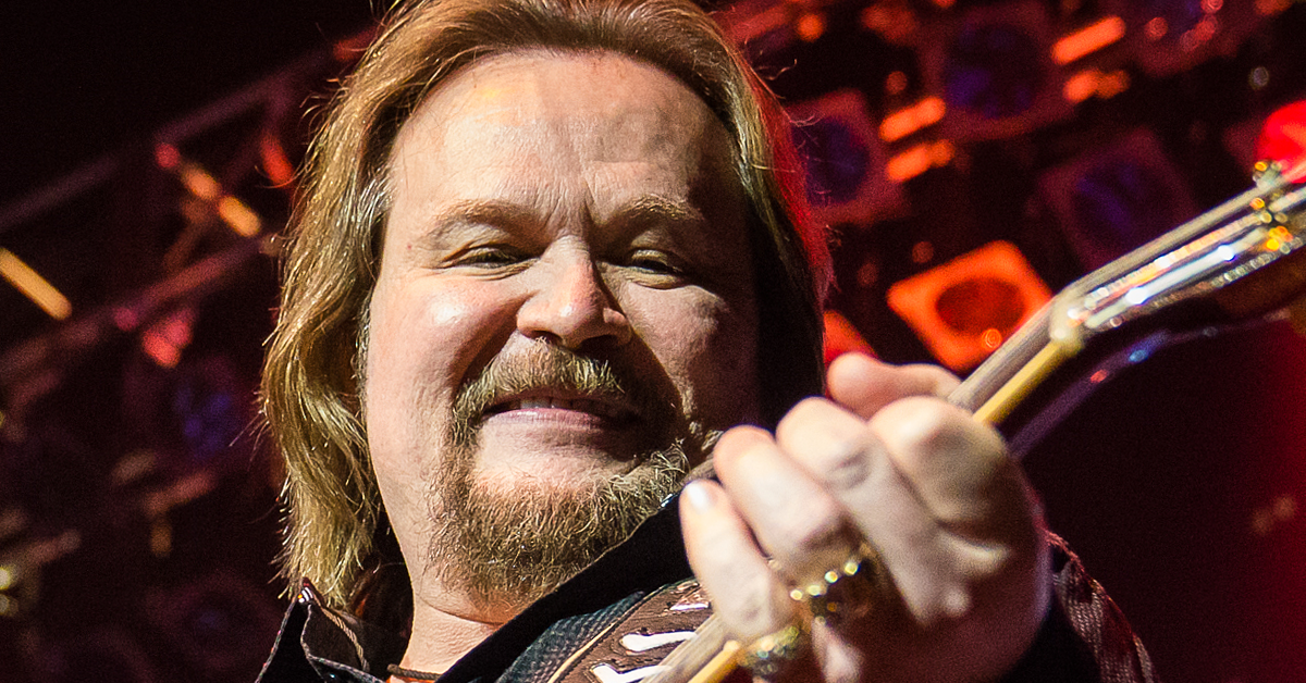 Travis Tritt Live at Ameristar Casino | Kansas City Concert Photography ...